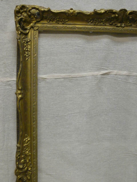 GILT SWEPT CORNER AND CENTRE PATTERN FRAME 28/i X 48/i - Authentic ...